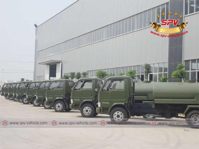 10units of military water tank lorries were ready for domestic army