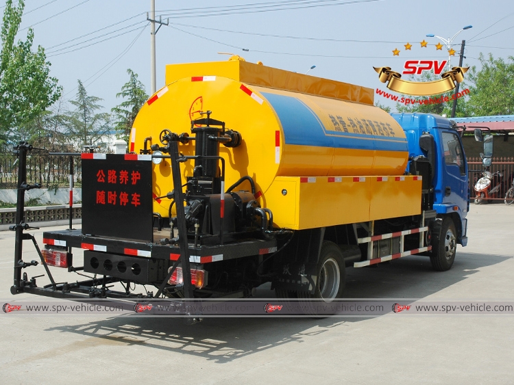 6 Ton Bitumen Spray Truck, Asphalt Distributor Machine, Bitumen ...