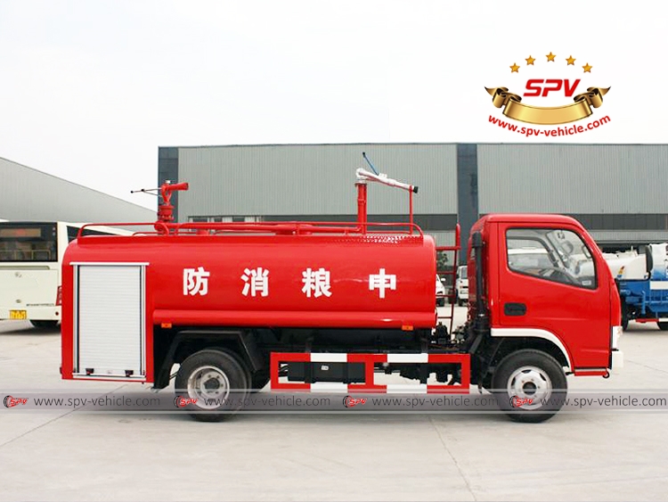 4,000 Litres Fire Fighting Water Truck, Quick Attack Water Tender ...