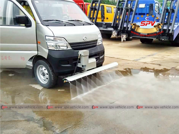 1,000 Litres Mini Water Jetting Truck, Road Jetting Truck, Street ...