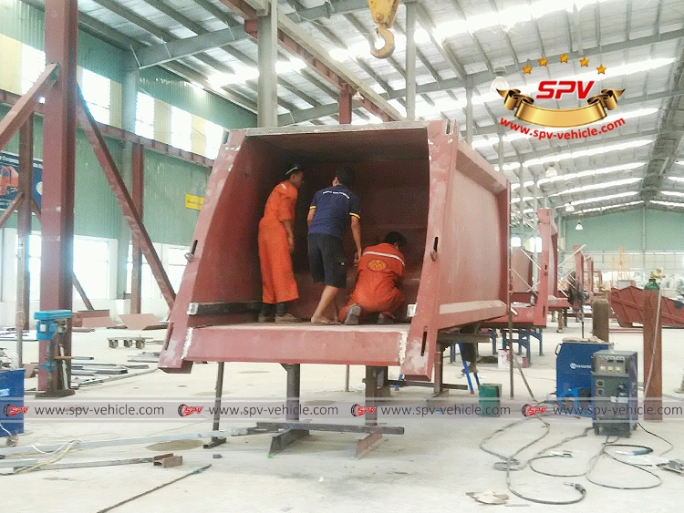 【Sep. 2016】To Myanmar - 8 units of Garbage Box Bodies
