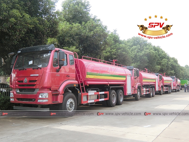 20,000 Litres Sinotruk Fire Water Tanker, Fire Fighting Water Truck ...