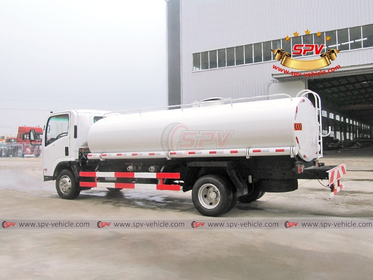 SPV Vehicle - 8,000 Litres (2,000 Gallons) Water Tanker Truck ISUZU ...