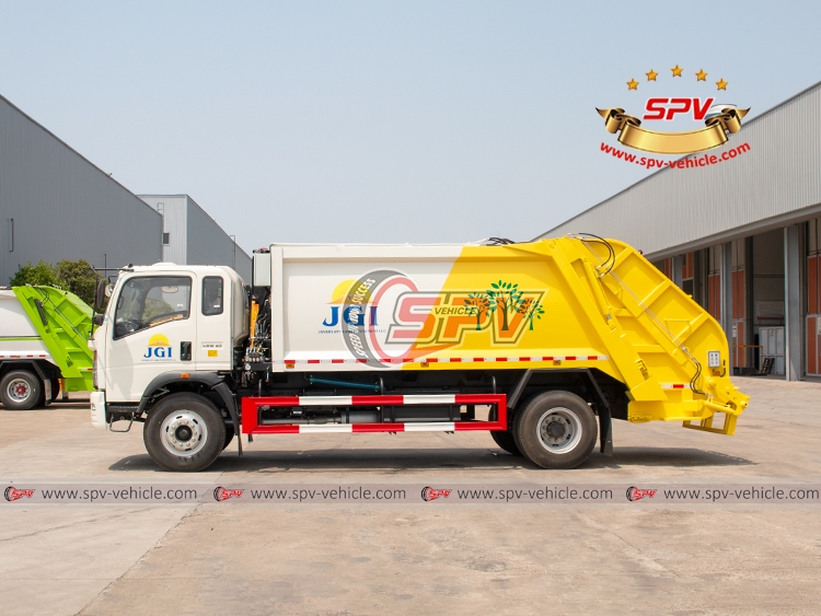 10 m³ Garbage Compactor Truck HOWO, Garbage Collection Truck, Refuse ...