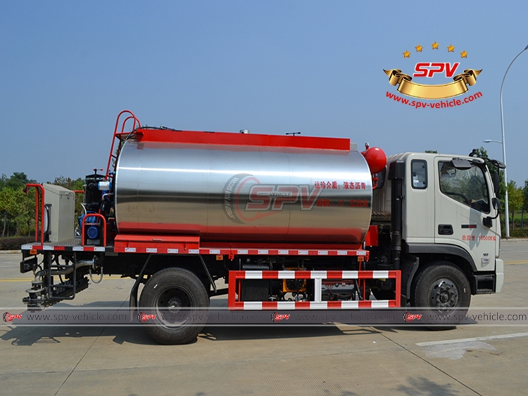Asphalt distributor truck Foton for Sale, 9 Ton Bitumen Spraying Truck ...