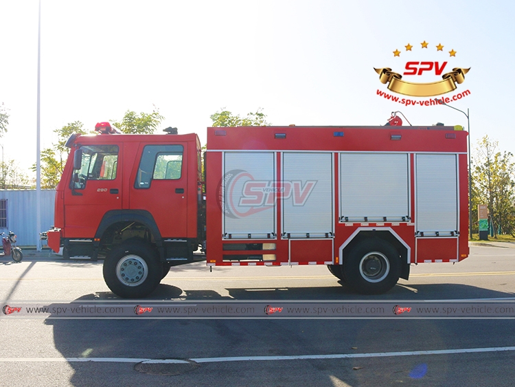 New Costomizied 5,000 Litres Sinotruk Off-road Fire Fighting Truck ...