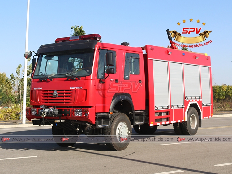 New Costomizied 5,000 Litres Sinotruk Off-road Fire Fighting Truck ...