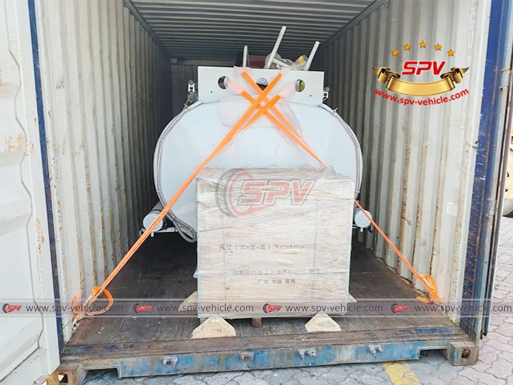 Cases - Four Wheel Drive Tanker, Fire Truck, Aerial Platform Truck